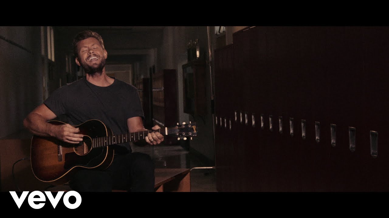 Brandon Lay - Startin' Young (Official Acoustic Video) - YouTube