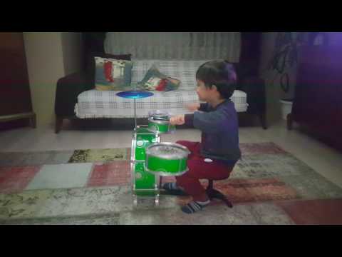 Mirza nin Bateri gösterisi -Rafadan Tayfa