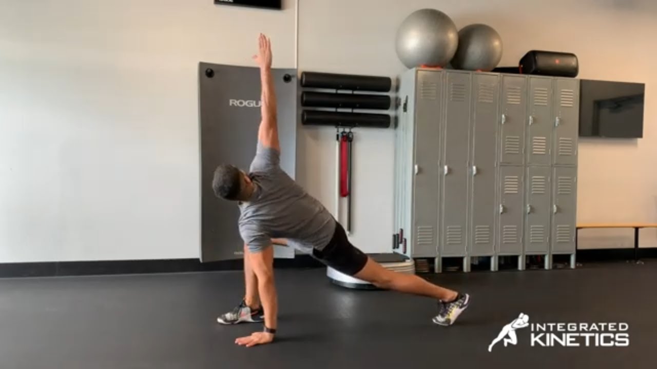 Forward Lunge Hip Flexor Stretch to Rotation to Split Hamstring Stretch ...