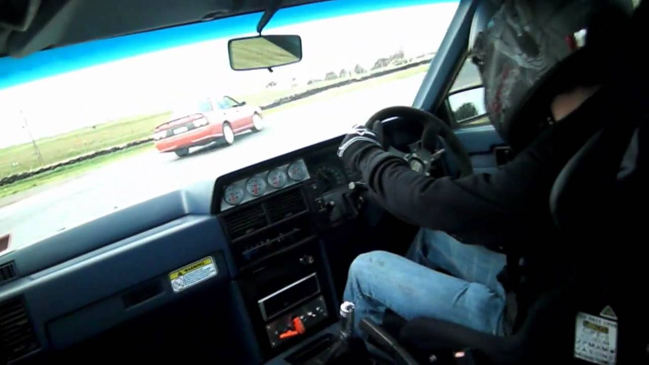 Daniel Kitto - R31 Skyline - Mallala Raceway Skyline Nationals 12/09/10 ...