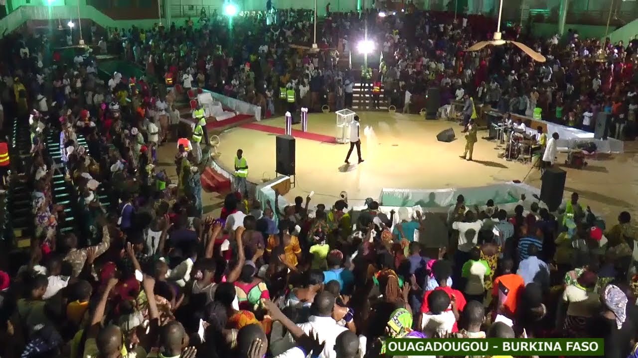 Le Bâton de Moise: Du mépris à la gloire (Ouagadougou-Burkina Faso ...