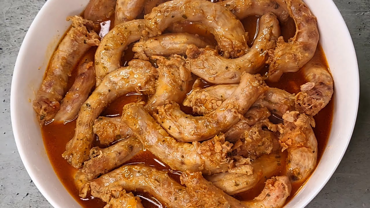 DIOS MÍO QUE RECUERDOS!! CUELLOS o PESCUEZOS DE POLLO CON LA SALSA MÁS RICA QUE HE COMIDO NUNCA ...