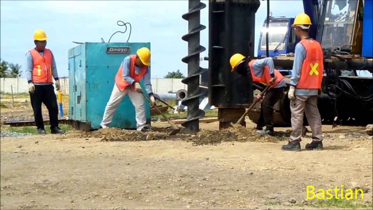 pre-boring / pre auger Equipment - YouTube