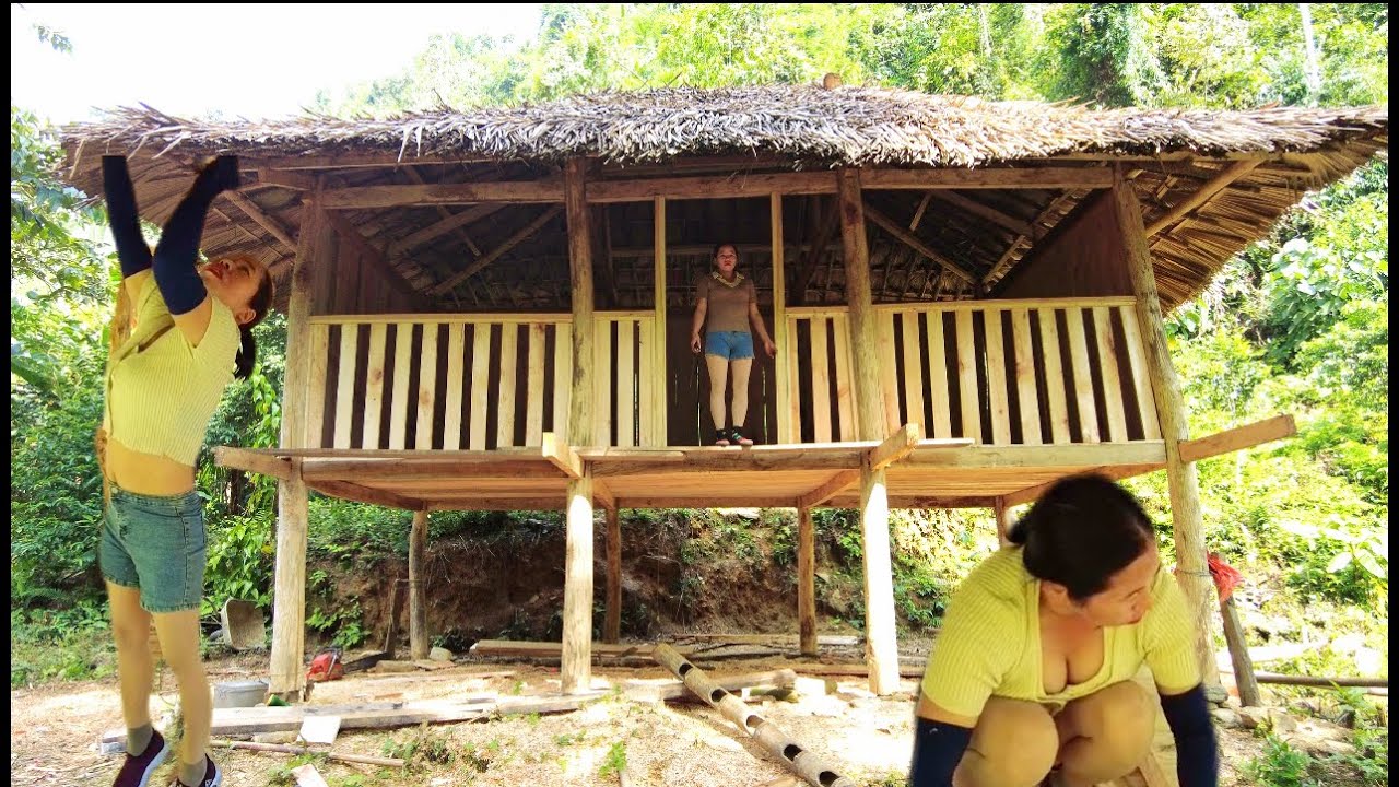 The girl's technique of building a wooden house | Build a wooden house ...