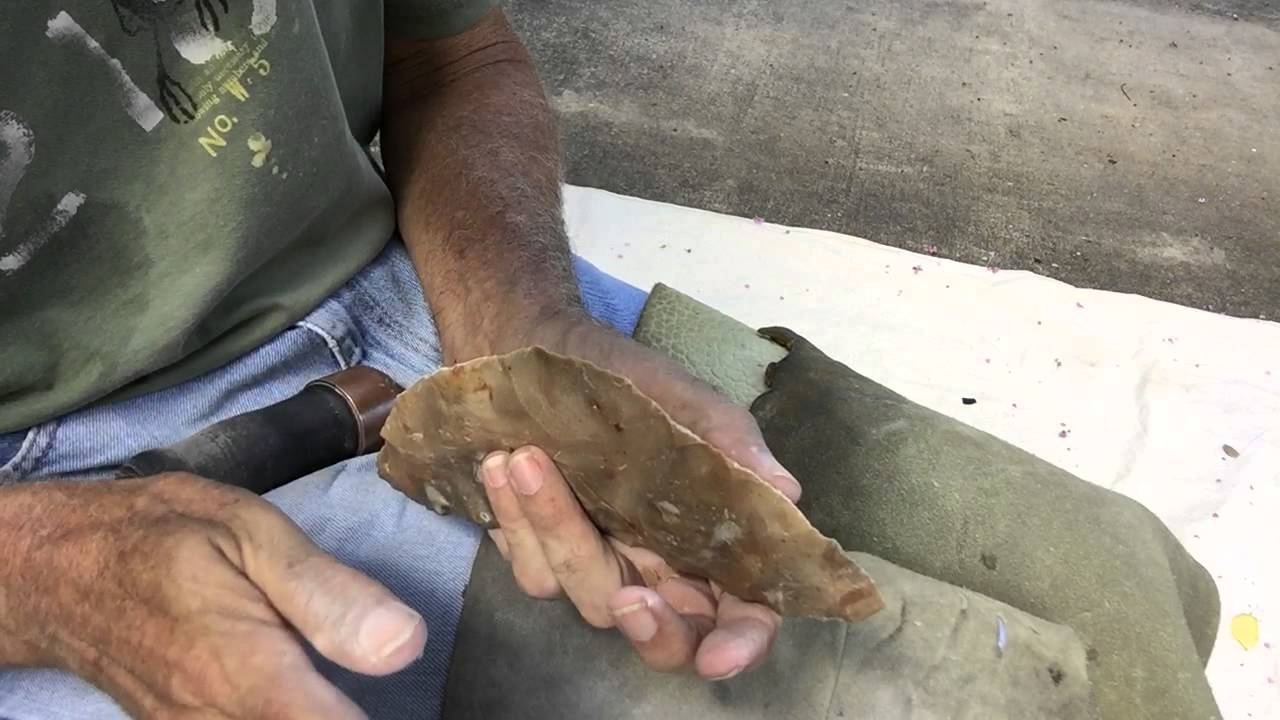 one-tool big direct percussion knapping 4th of 4 vids - YouTube