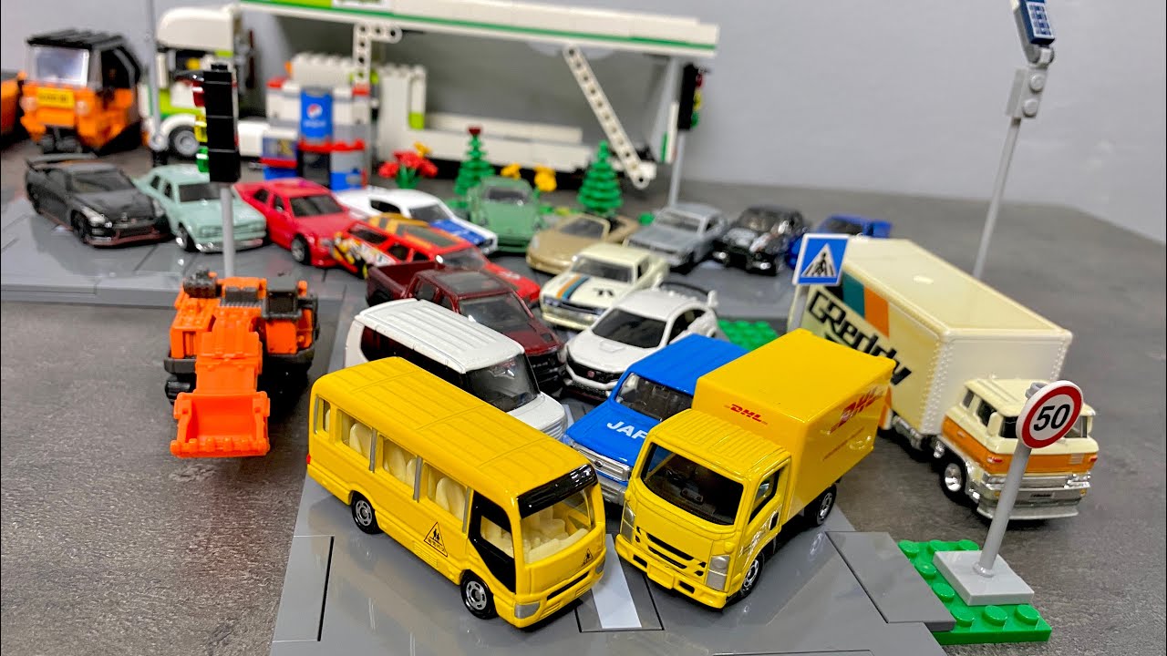 Unboxing mainan truk, bus, city car, mobil sport, excavator, lego city ...