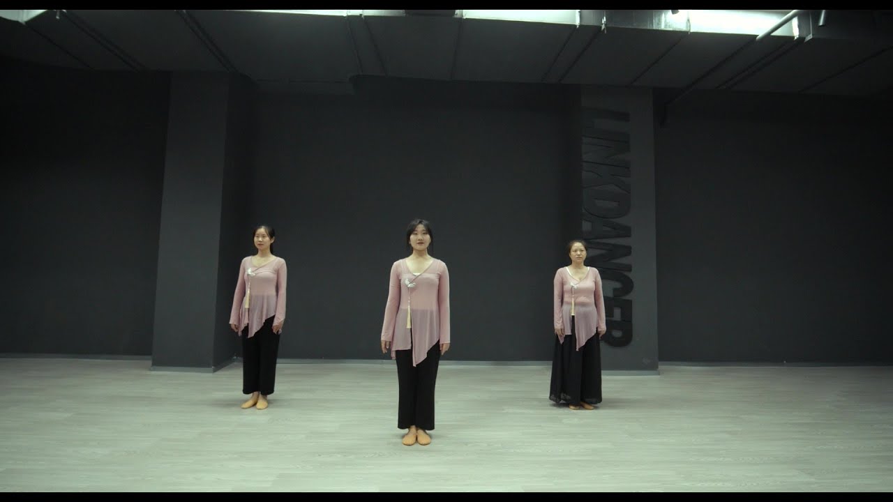 Classical Chinese Dance Traditional and Cultural【Spring in March 春三月 ...
