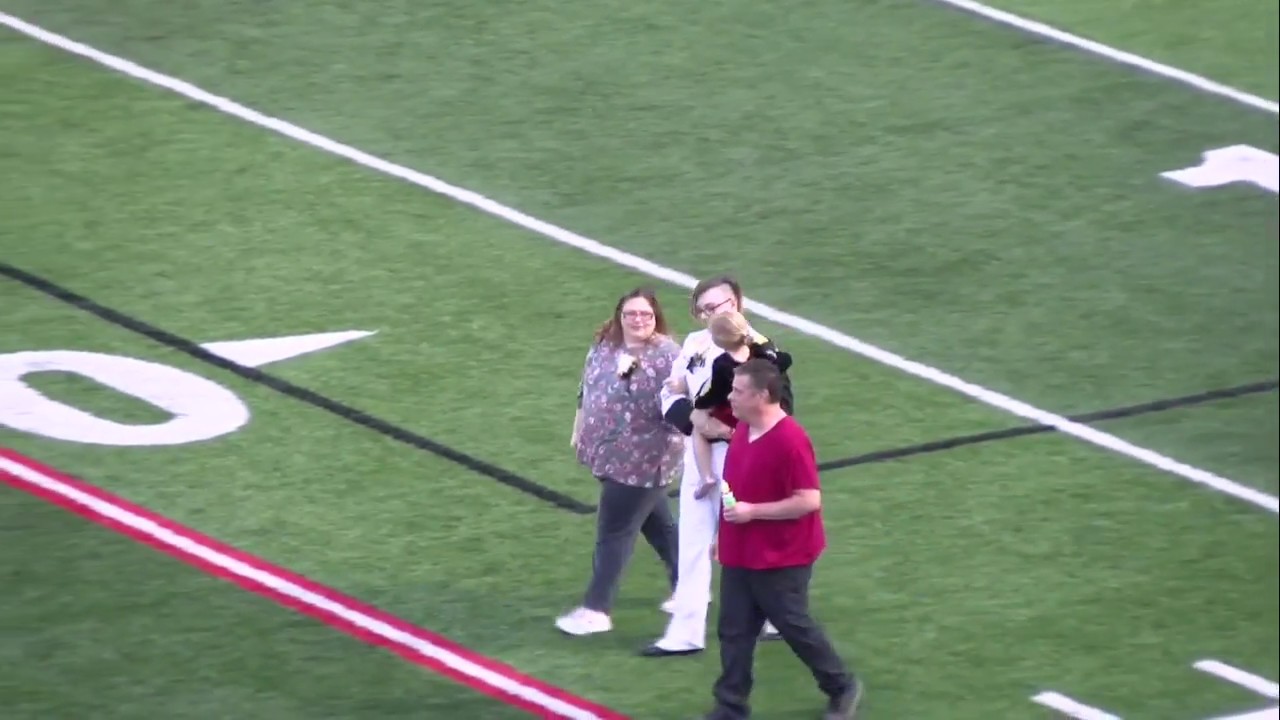 WSCN (Warren Student Communication Network) Live Stream - YouTube