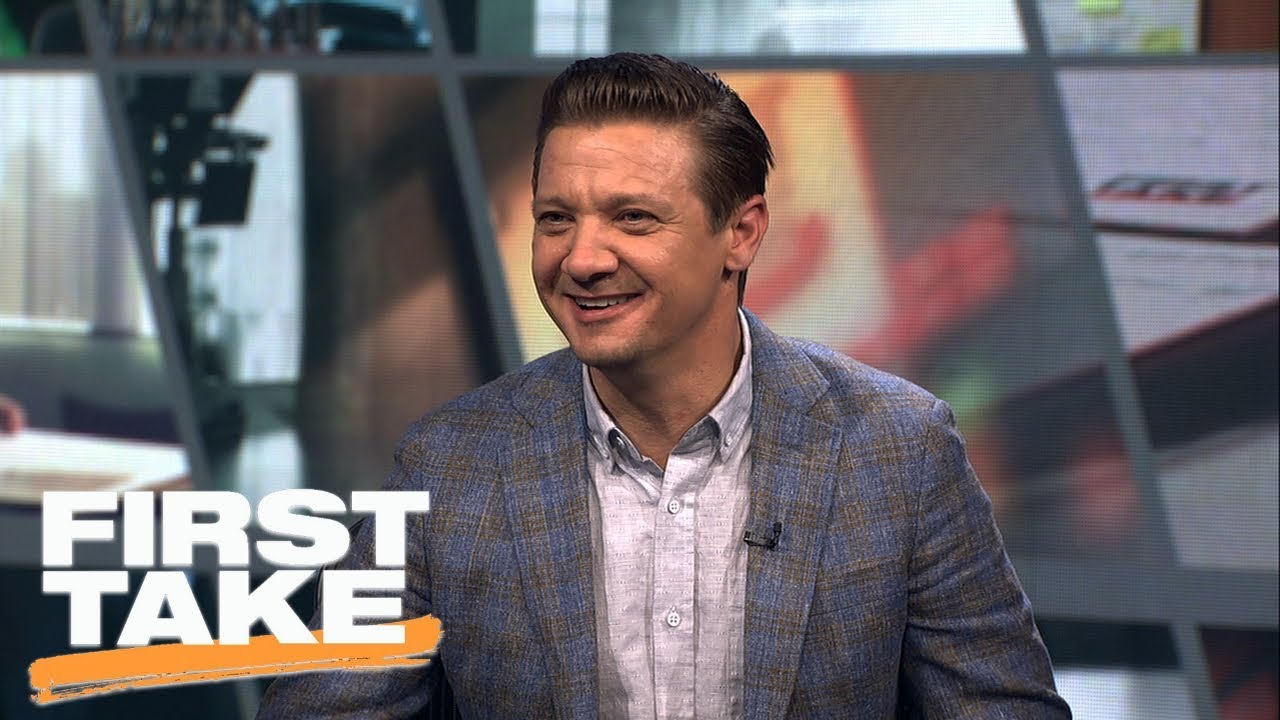 Jeremy Renner Wants Conor McGregor To Beat Floyd Mayweather | First ...
