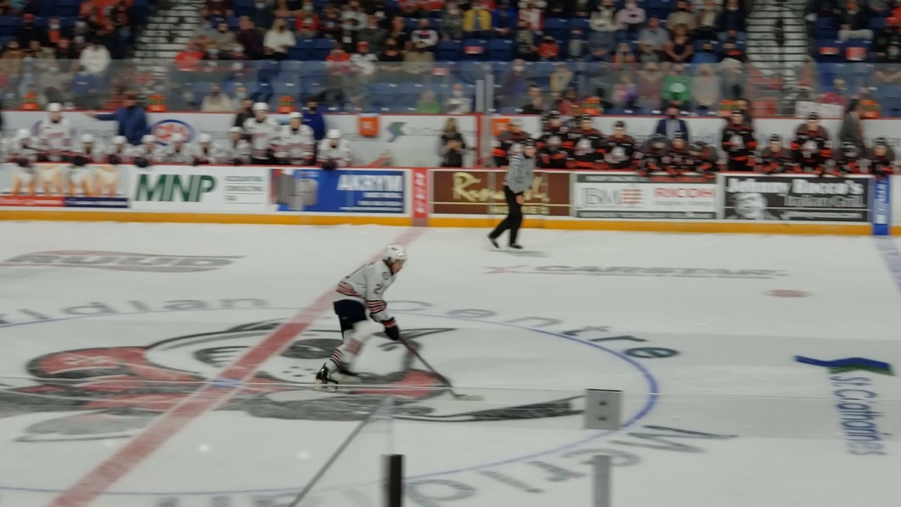Calum Ritchie Shootout Goal Against the Niagara IceDogs - YouTube