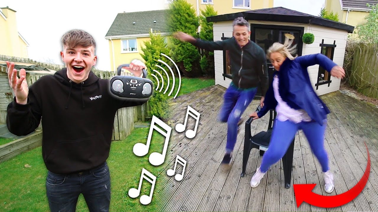 First To Sit Wins $10,000 - *FUNNY* Musical Chairs CHALLENGE - YouTube