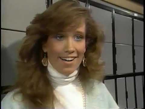 Angelz (Hello... Who is It?) - YouTube