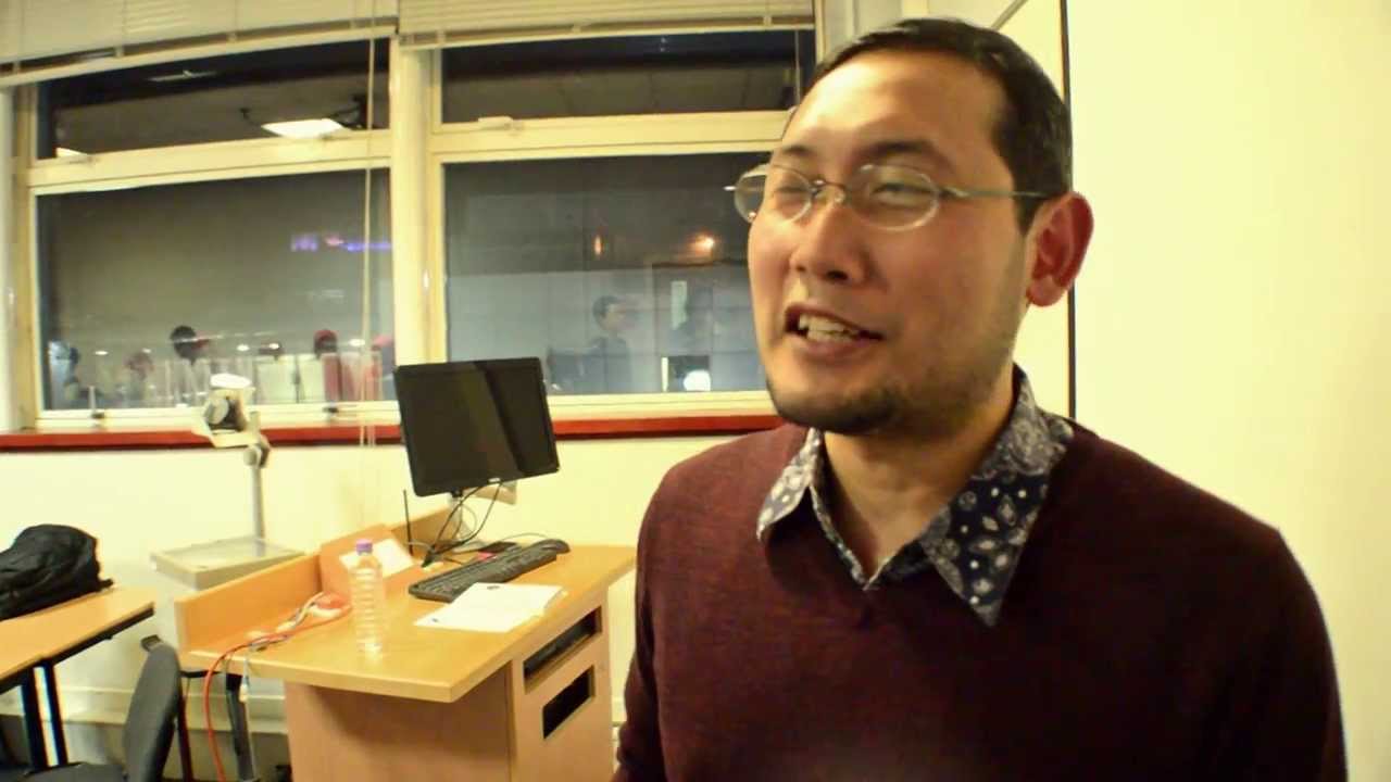 Dr. Bernardi Pranggono: Mahasiswa Indonesia di Glasgow - YouTube