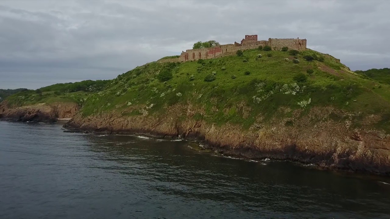 Bornholm fra oven - Hammershus - YouTube