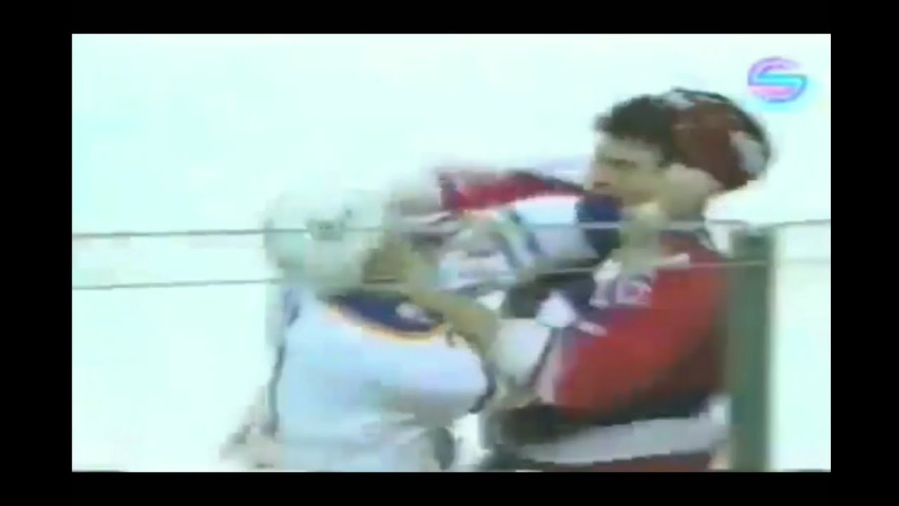 Alan May vs Mike Hartman 1/19/90 - YouTube