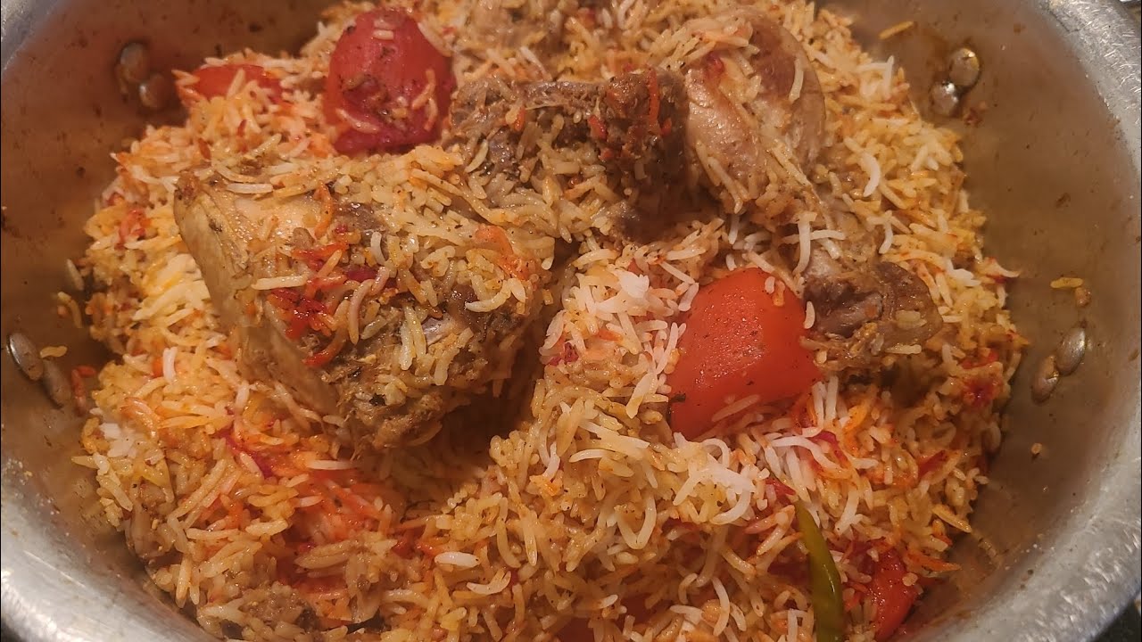 Bombay biryani |Simple Chicken Aloo biryani |Lyari Biryani Karachi ...