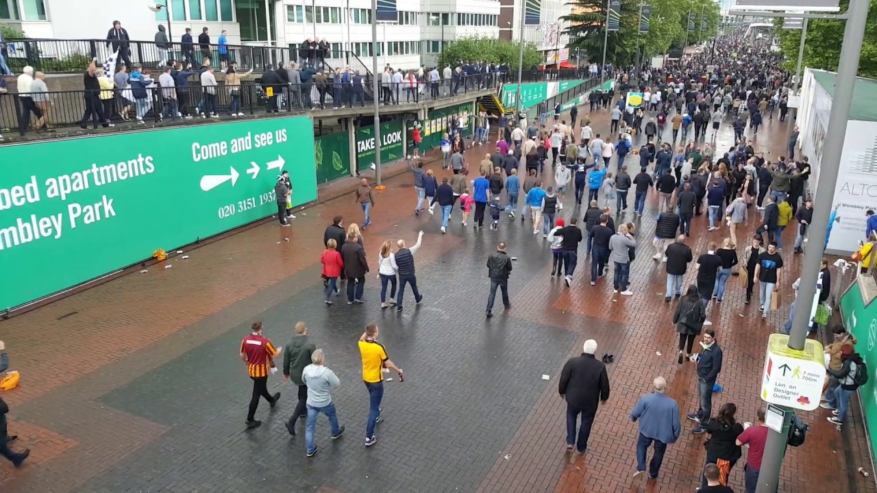 Millwall fans: 'No one likes us, we don't care' - YouTube
