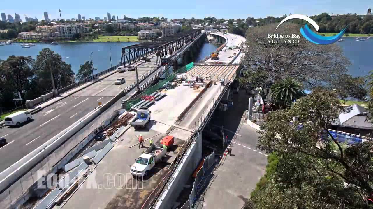 Time-lapse Construction - Iron Cove Bridge duplication - YouTube