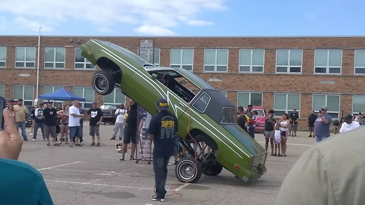 Low Rider, See How High It Bounces - YouTube