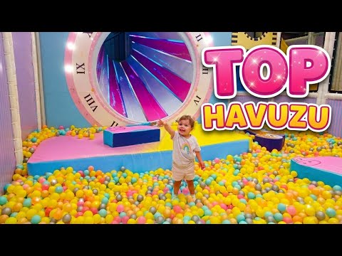 DEV TOP HAVUZU!! 😍 EĞLENCELİ ÇOCUK VİDEOLARI🌞