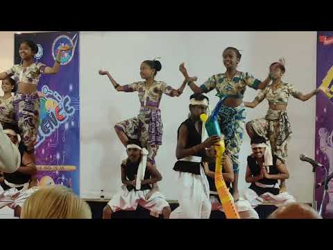 TARAPA DANCE (TRIBAL DANCE) - YouTube