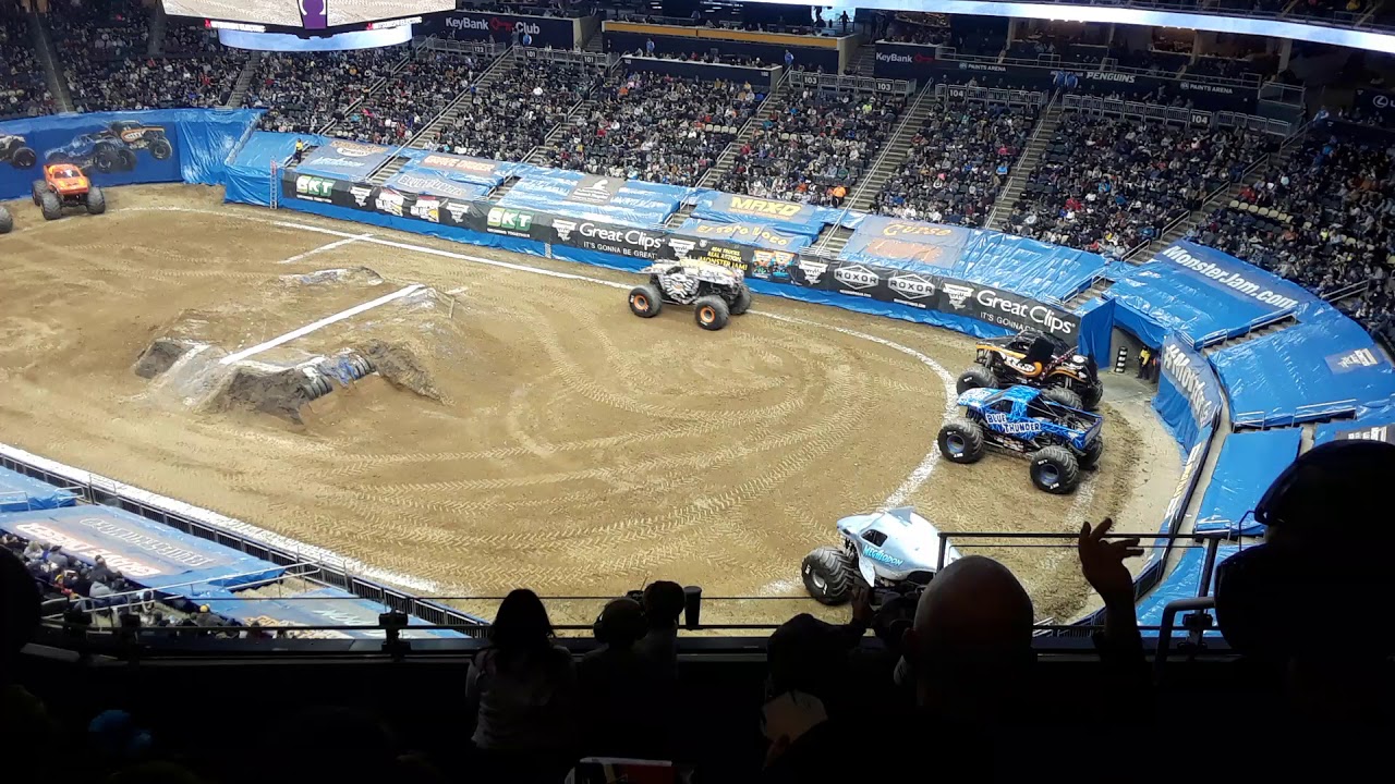 Monster Jam 2020 Pittsburgh PA - YouTube