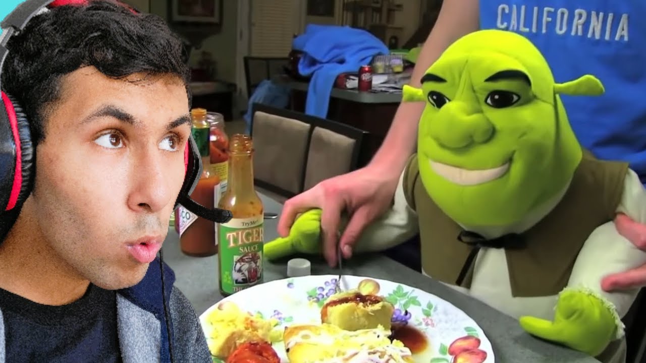 SHREK MAKES A SPICY CHEESECAKE!!! Anand The Gamer Reacts : Shrek's Hot ...