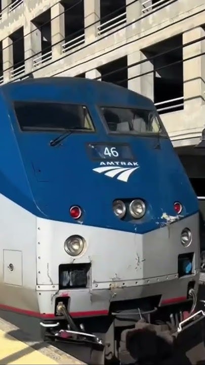 Amtrak 46 at New Haven @Owl-The-Railfan - YouTube