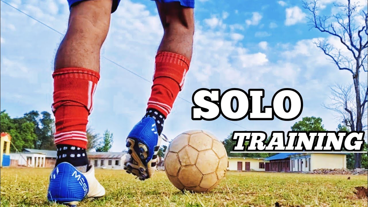 Solo Football Training Session | Essential Drills - YouTube