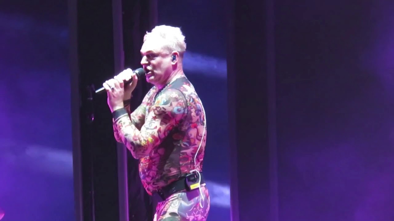ERASURE Andy Bell Vince Clarke Best of World be Gone Tour Synth - YouTube