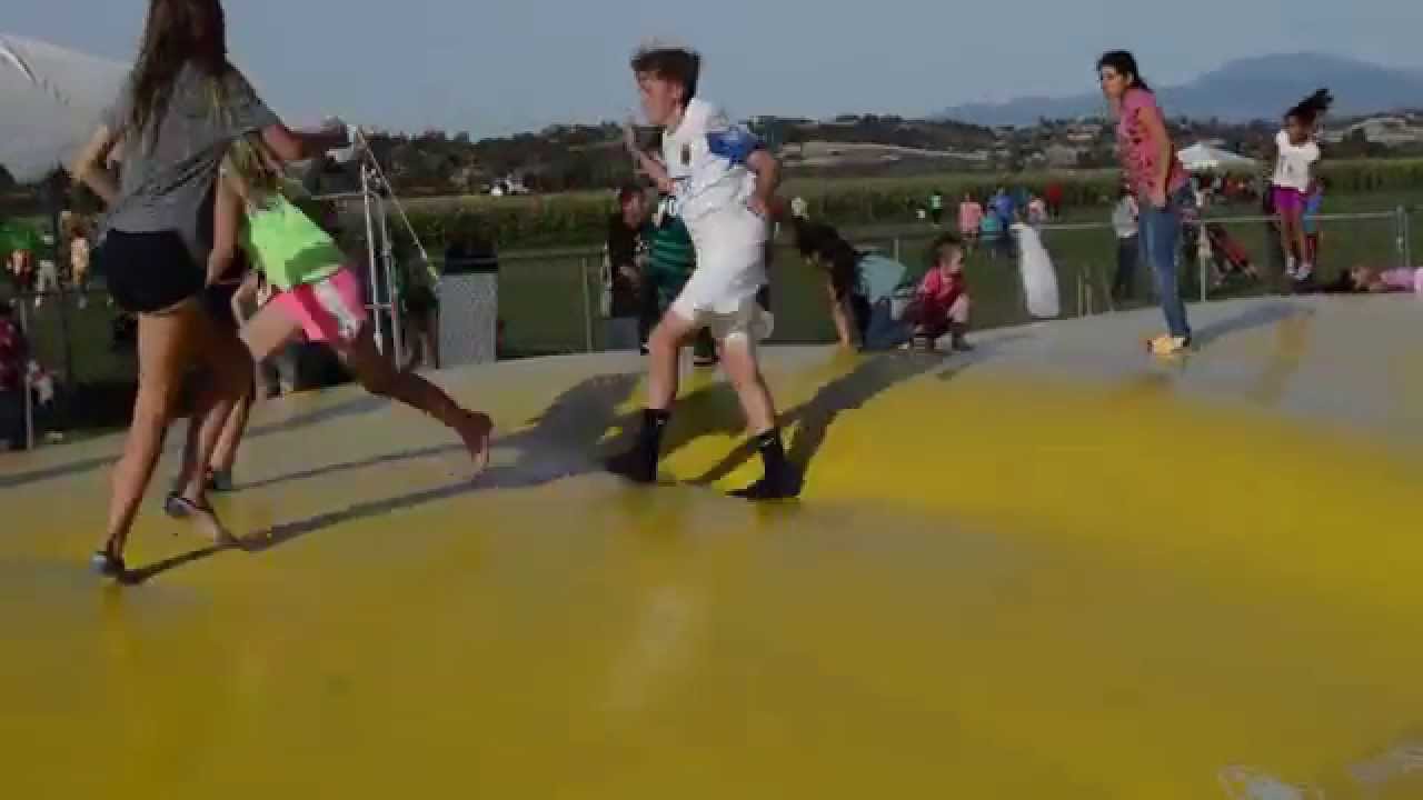 Pillow Jump at the Big Horse Corn Maze Harvest Festival - YouTube