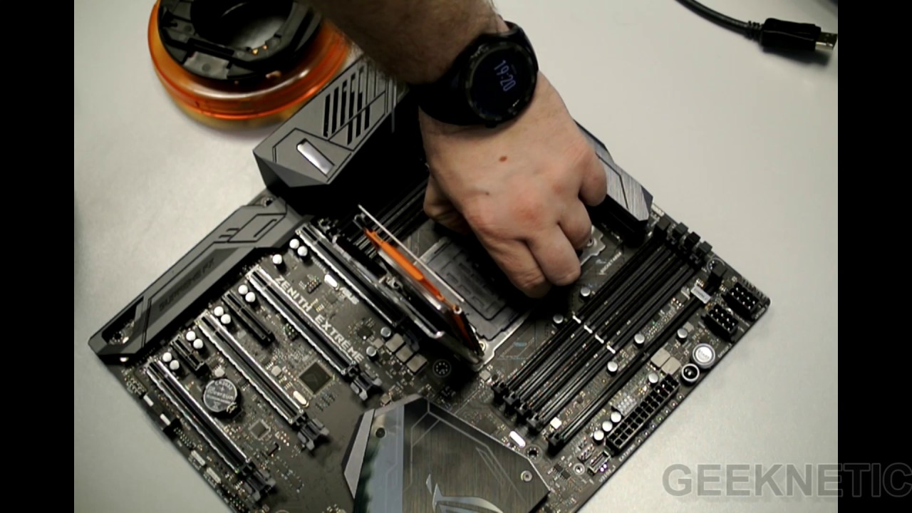 Intrucciones de montaje del socket TR4 LGA4096 de AMD para Threadripper ...