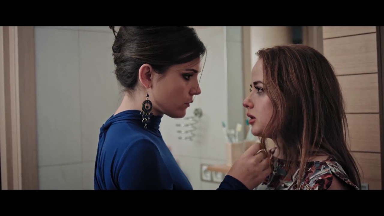 Между нами реж Виктор Беланов трейлер Between Us short film trailer ...