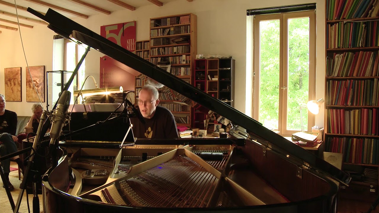 Georg Ruby / "Lonely Woman" - YouTube