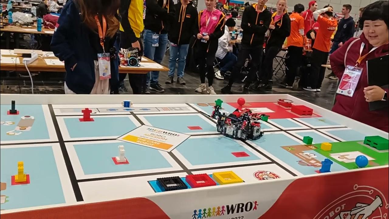 Wro 2022 Senior 48s Practice Round - Youtube