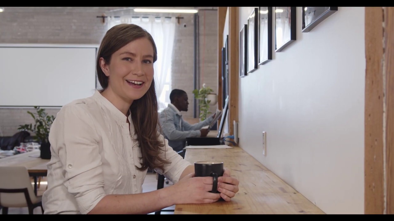 Laura talks about her job interview - YouTube