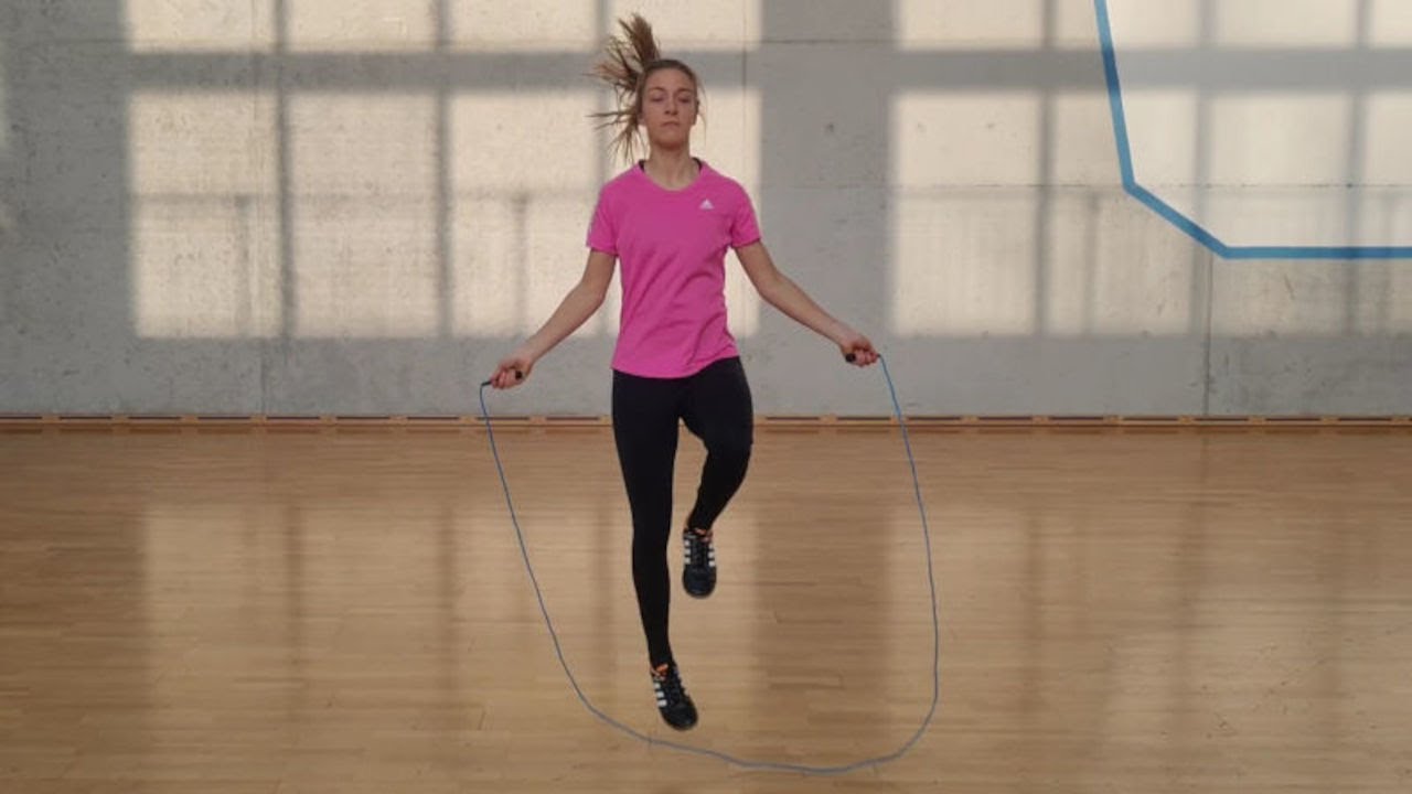 Rope Skipping: Kür - Sprungkombination (10) - YouTube