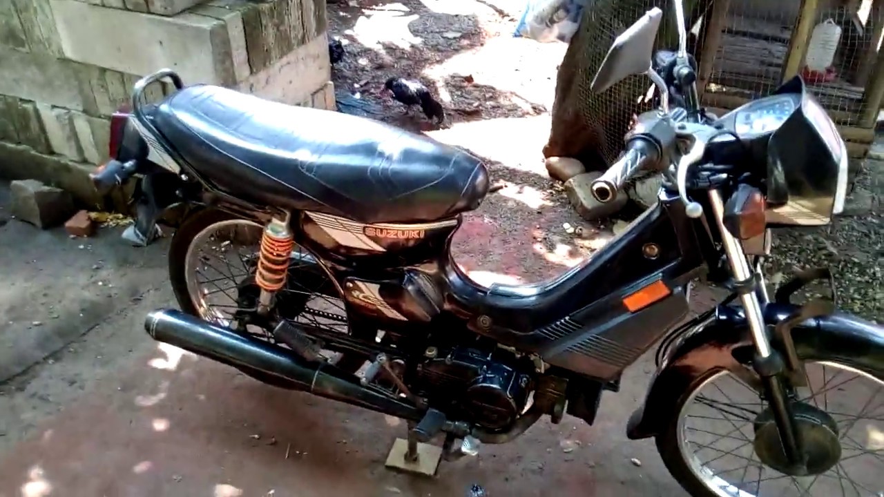 engine start up suzuki rc100 sprinter - YouTube