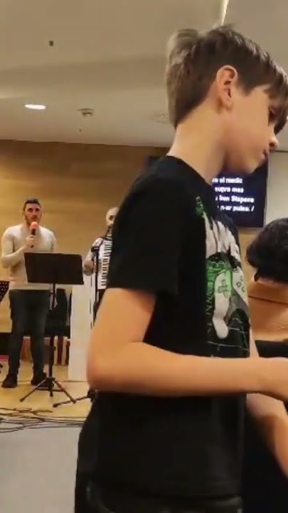 M-ai binecuvântat o Doamne- Beni si Darius Stoica - YouTube