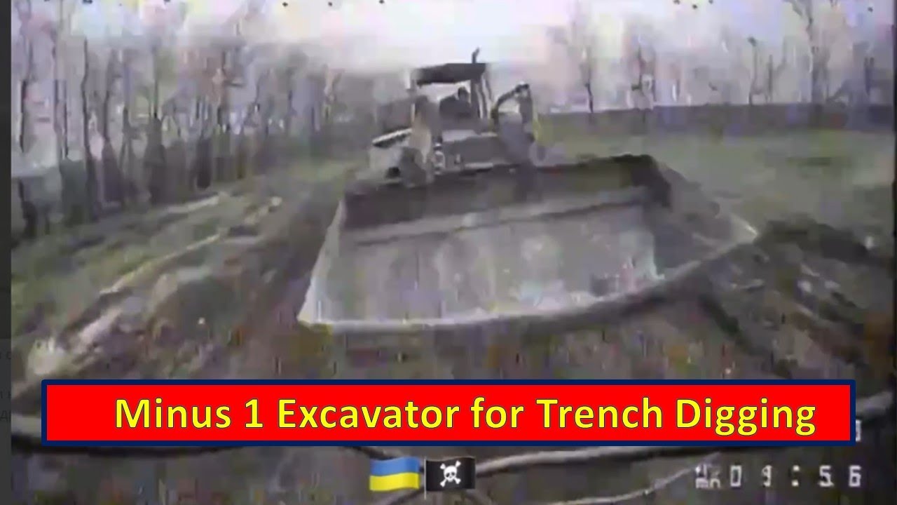 Minus 1 Russian Excavator for Trench Digging - YouTube