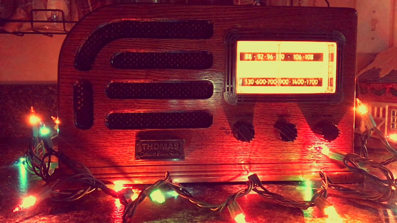 Christmas Music On A Thomas Collection Radio - YouTube