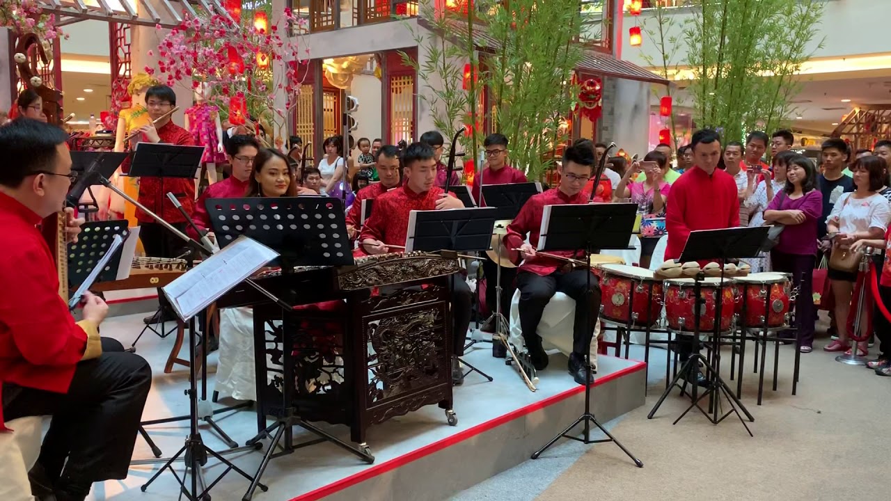 CNY 2019 Chinese Orchestra @ Mid Valley - YouTube