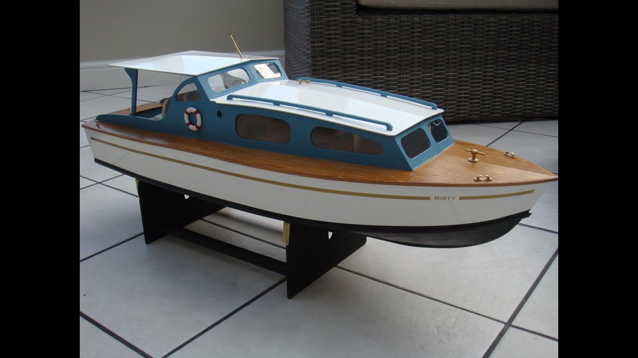 Buxton Model Boat Club 46 - YouTube
