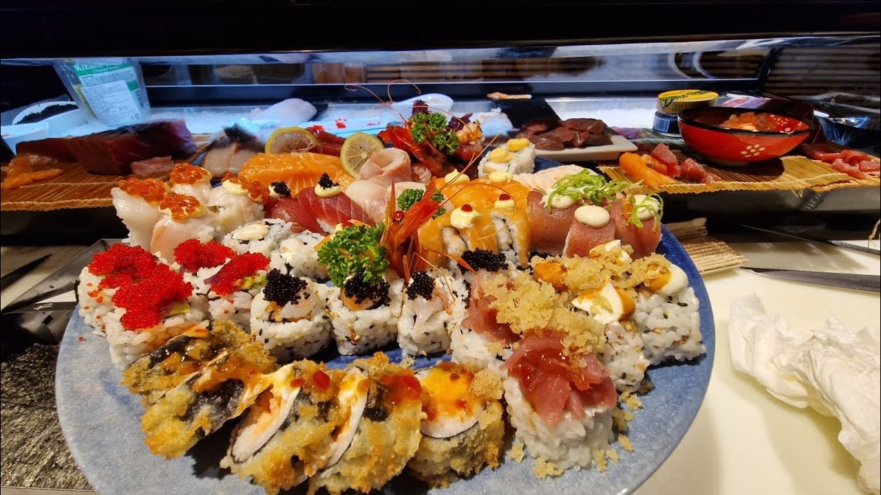 Yummy SUSHI 🍣😍😋 ITALY 🇮🇹 - YouTube