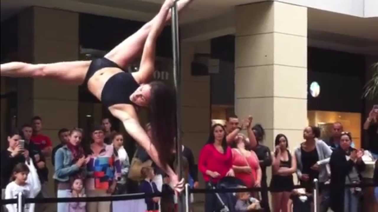 Démonstration de Pole Dance au Polygone Béziers 2015 - YouTube