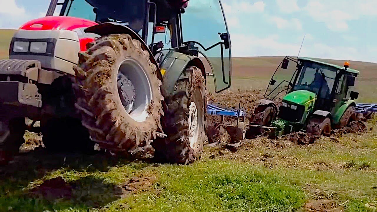 POWERFUL TRACTORS work on heavy off road conditions. HEAVY TRACTOR ...