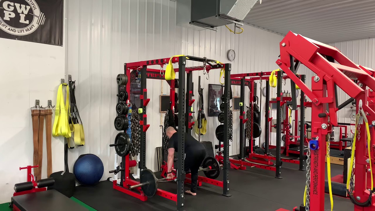 Rack Pull Conventional Stance - YouTube