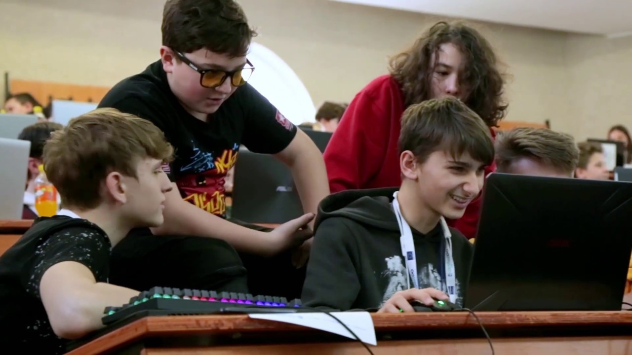 Kids Hackathon Iasi March 7 2020 - YouTube