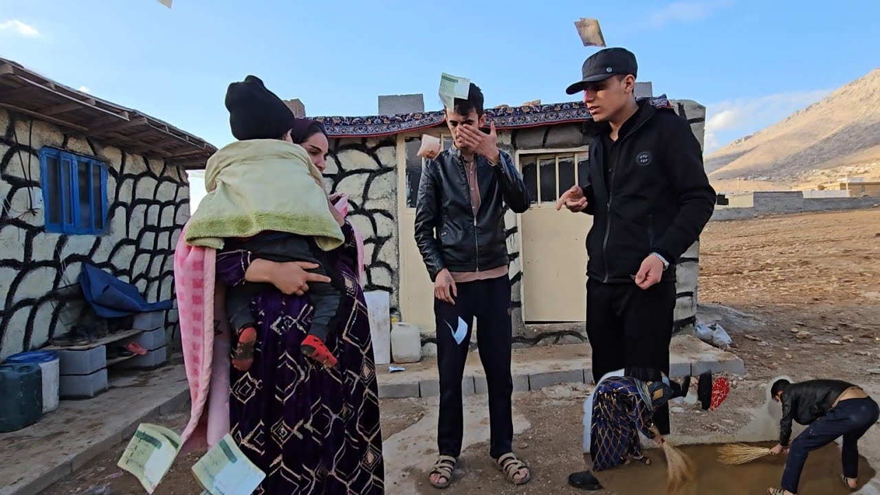 Home in water: empty pockets and homeless engineering - YouTube
