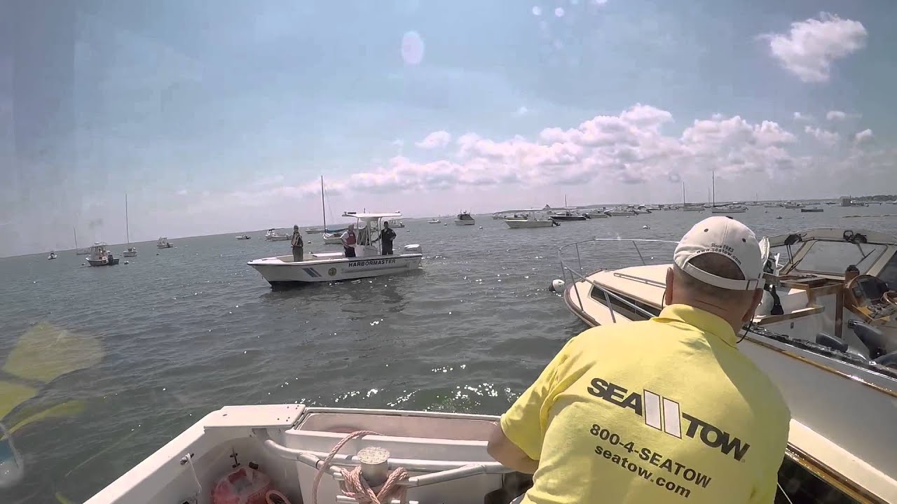 Recovery of 37', triple-engine boat, Duxbury Harbor, 30 June 2015 ...